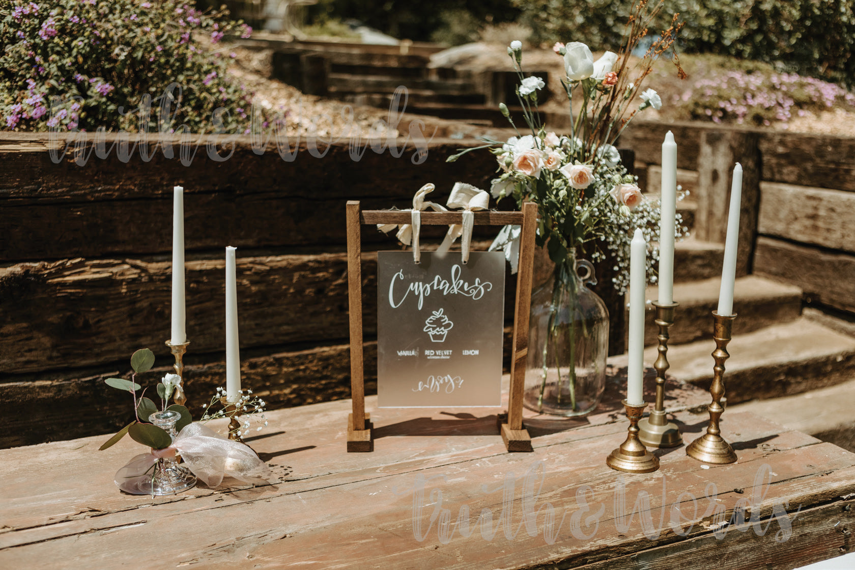 Shop Signage – Truth & Words